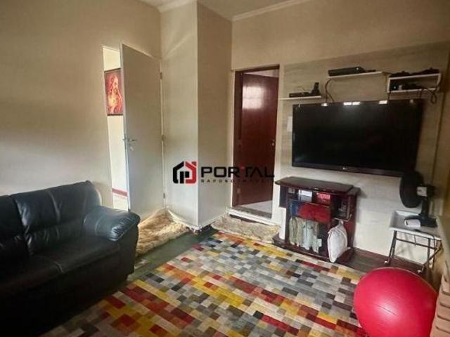Casa com 3 dormitórios à venda, 288 m² por R$ 975.000,00 Granja Viana Carapicuíba/SP
