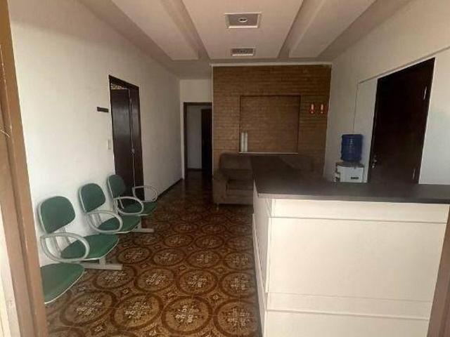 Casa com 3 dormitórios à venda, 289 m² por R$ 1.350.000,00 Centro Vinhedo/SP