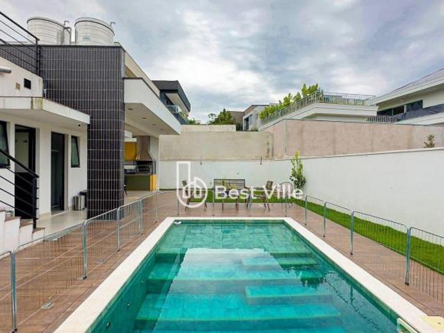 Casa com 3 dormitórios à venda, 280 m² por R$ 3.700.000,00 Alphaville Santana de Parnaíba/SP
