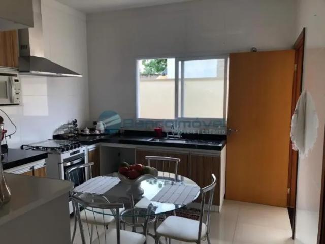 Casa com 3 dormitórios à venda, 280 m² por R$ 1.400.000,00 Jardim Fortaleza Paulínia/SP
