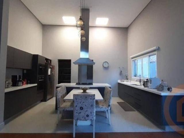 Casa com 3 dormitórios à venda, 280 m² por R$ 1.680.000,00 Loteamento Capital Ville Jundiaí/SP