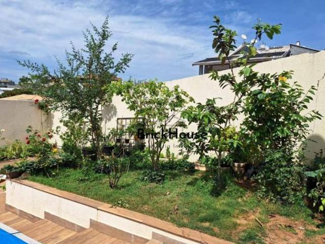 Casa com 3 dormitórios à venda, 280 m² por R$ 1.700.000,00 Vila Santa Rosália São Roque/SP