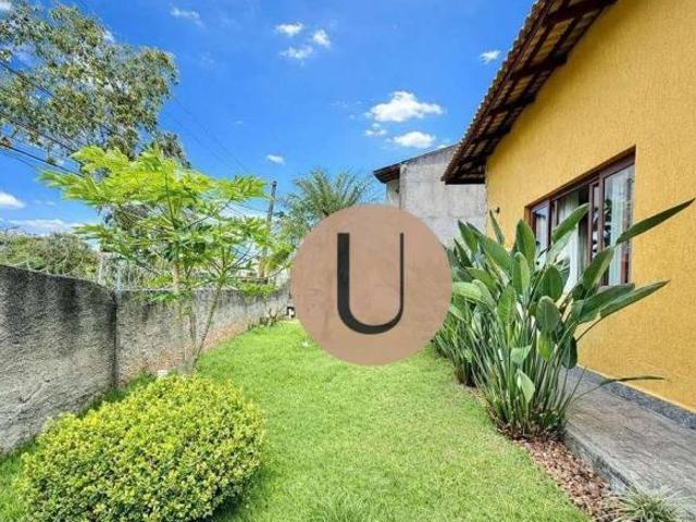 Casa com 3 dormitórios à venda, 280 m² por R$ 1.300.000,00 Granja Viana Cotia/SP