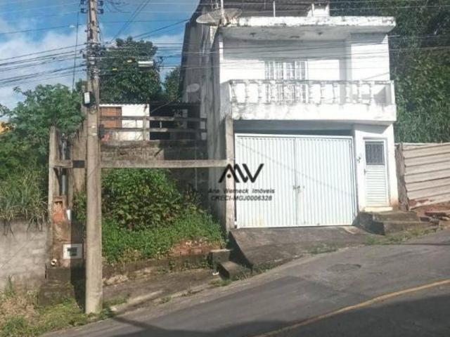Casa com 3 dormitórios à venda, 280 m² por R$ 200.000,00 Nova Benfica Juiz de Fora/MG