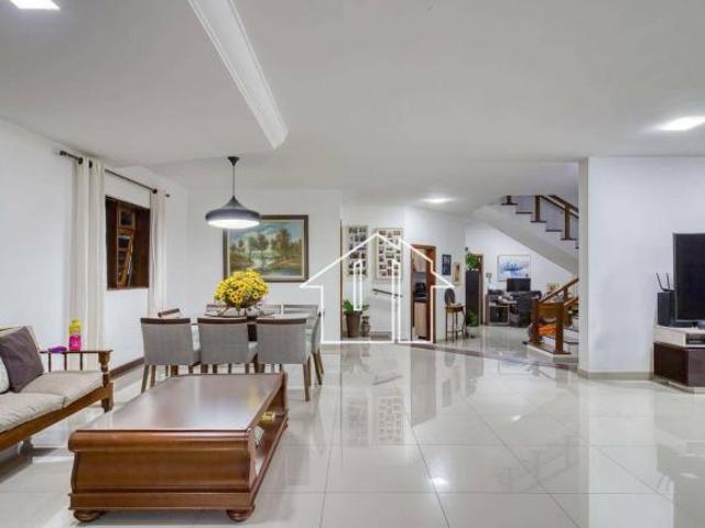 Casa com 3 dormitórios à venda, 280 m² por R$ 2.400.000,00 Urbanova São José dos Campos/SP