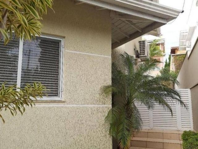 Casa com 3 dormitórios à venda, 280 m² por R$ 2.000.000,00 Condomínio Villagio Capriccio Louveir