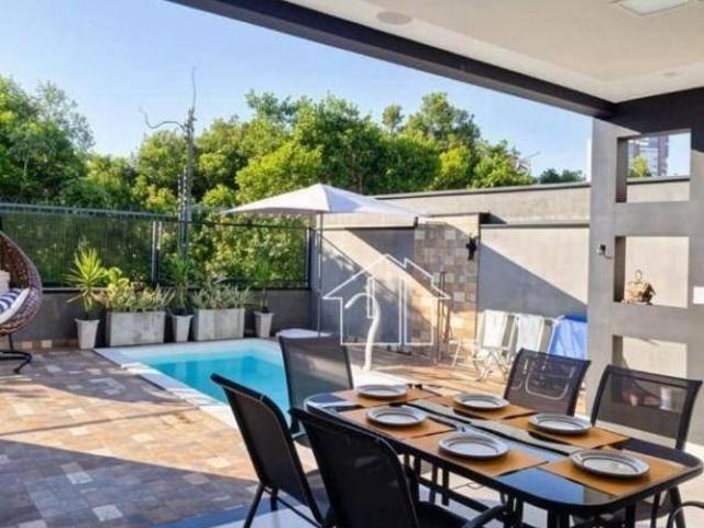 Casa com 3 dormitórios à venda, 280 m² por R$ 2.300.000,00 Urbanova São José dos Campos/SP