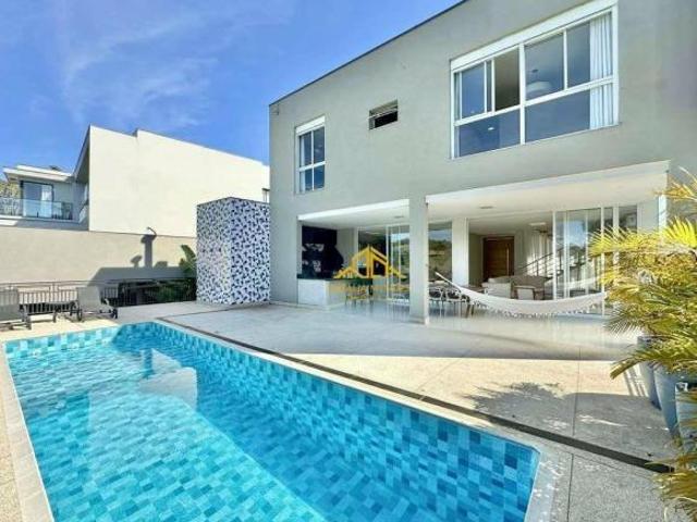 Casa com 3 dormitórios à venda, 281 m² por R$ 3.583.000,00 Granja Viana Vintage Cotia/SP