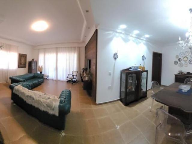 Casa com 3 dormitórios à venda, 281,54m² por R$ 790.000 Residencial Vicente Laure