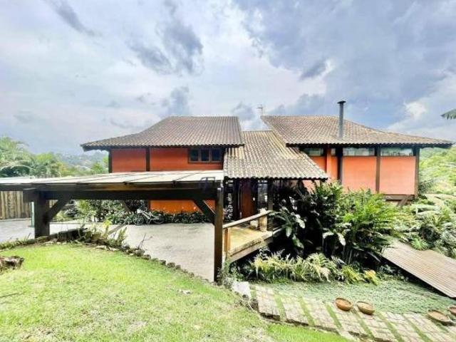 Casa com 3 dormitórios à venda, 282 m² por R$ 2.200.000,00 Recanto Impla Carapicuíba/SP