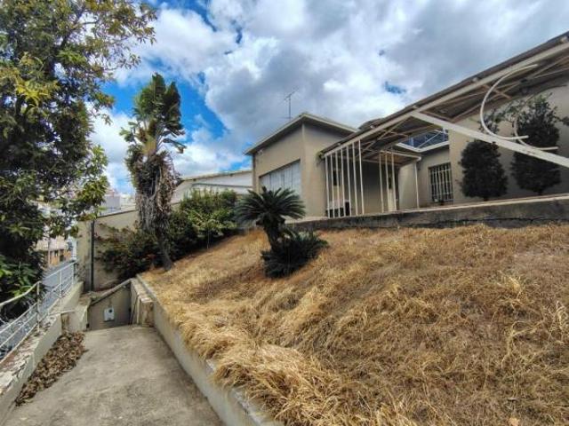 Casa com 3 dormitórios à venda, 283 m² por R$ 1.400.000,00 Santa Efigênia Belo Horizonte/MG