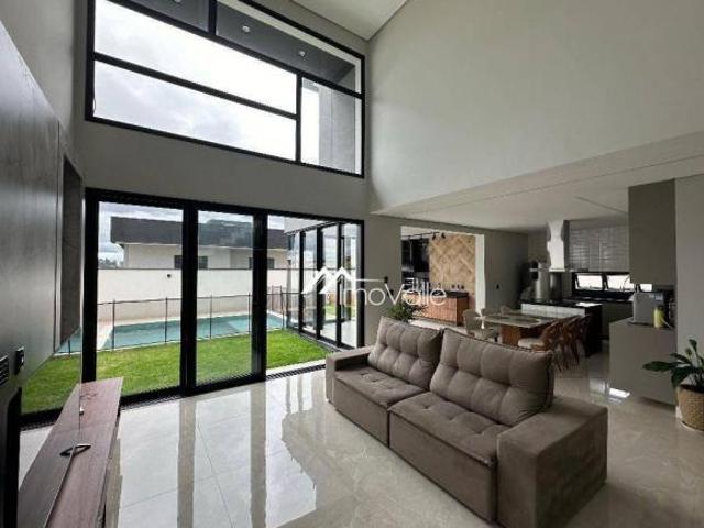 Casa com 3 dormitórios à venda, 283 m² por R$ 2.650.000,00 Recanto dos Eucaliptos São José dos C