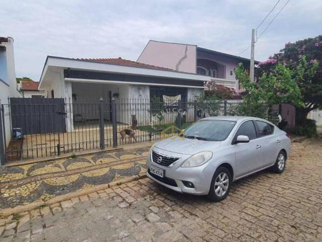 Casa com 3 dormitórios à venda, 283 m² Vila Anhangüera Valinhos/SP