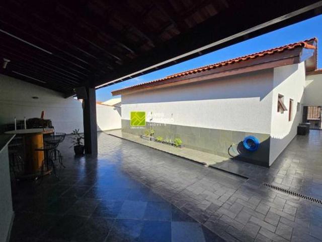 Casa com 3 dormitórios à venda, 295 m² por R$ 1.100.000,00 Jardim Ibiti do Paço Sorocaba/SP