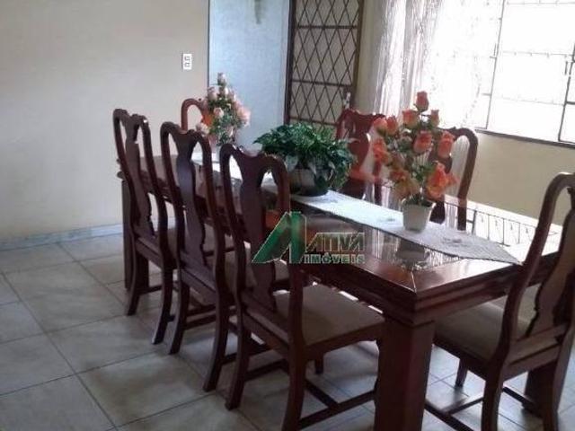 Casa com 3 dormitórios à venda, 296 m² por R$ 1.400.000,00 Sagrada Família Belo Horizonte/MG