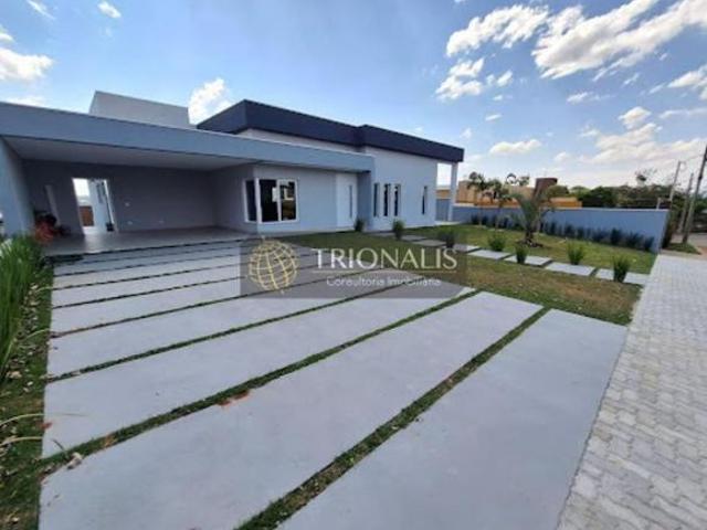 Casa com 3 dormitórios à venda, 296 m² por R$ 2.650.000,00 dos Cubas Piracaia/SP