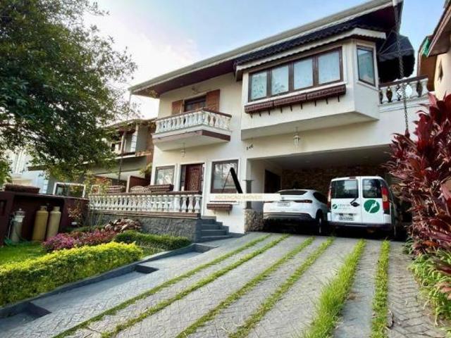 Casa com 3 dormitórios à venda, 297 m² por R$ 1.800.000,00 Arujá 5 Arujá/SP