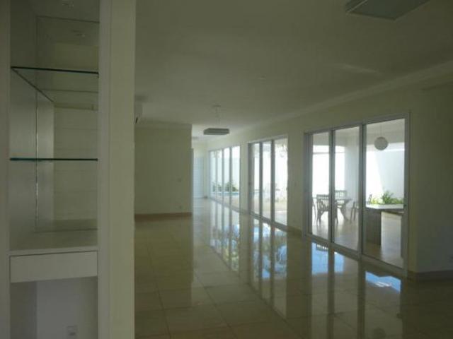 Casa com 3 dormitorios a venda, 290 m2 por R$ 1.900.000,00 Aeroporto Aracatuba/SP
