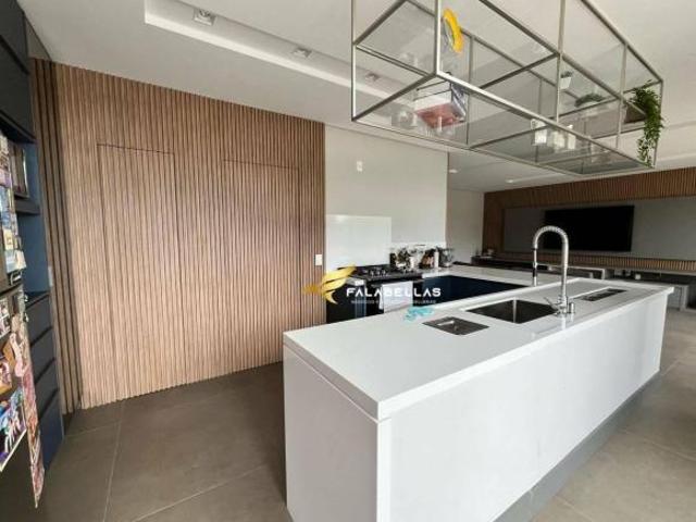 Casa com 3 dormitórios à venda, 290 m² por R$ 4.362.000,00 Jardim Samambaia Jundiaí/SP