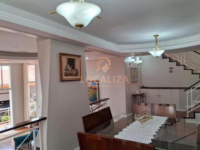 Casa com 3 dormitórios à venda, 291 m² por R$ 1.700.000,00 Jardim Esplanada São José dos Campos/