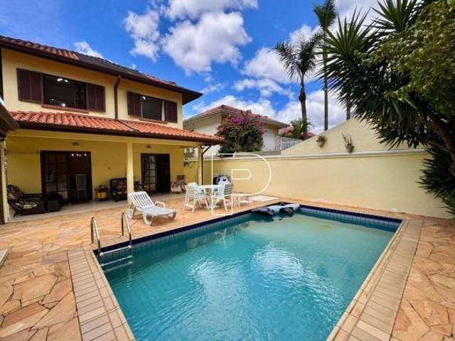 Casa com 3 dormitórios à venda, 292 m² por R$ 1.590.000 Granja Viana