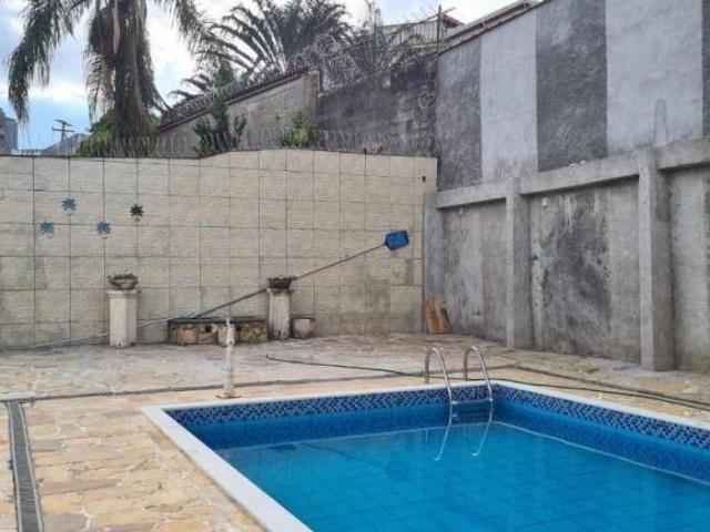 Casa com 3 dormitórios à venda, 292 m² por R$ 1.200.000,00 Jardim Glória Juiz de Fora/MG