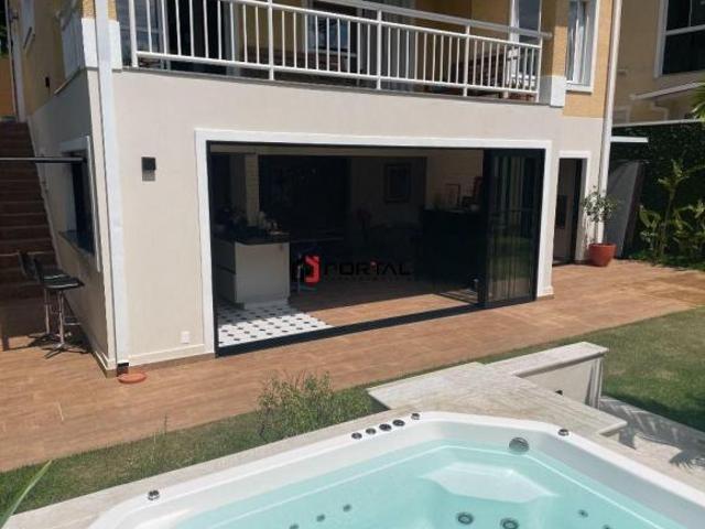 Casa com 3 dormitórios à venda, 292 m² por R$ 2.700.000,00 Granja Viana Cotia/SP