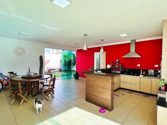 Casa com 3 dormitórios à venda, 304 m² Jardim Monte Rei Maringá/PR