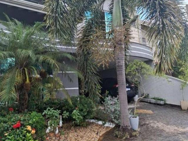 Casa com 3 dormitórios à venda, 305 m² por R$ 1.271.000 Residencial Flamboyant Hortolândia/SP