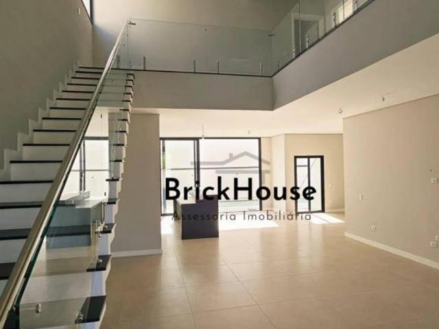 Casa com 3 dormitórios à venda, 305 m² por R$ 2.300.000,00 Vila Mike São Roque/SP