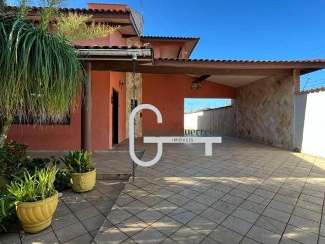 Casa com 3 dormitórios à venda, 305 m² por R$ 850.000,00 Estância Balneária Maria Helena Novaes