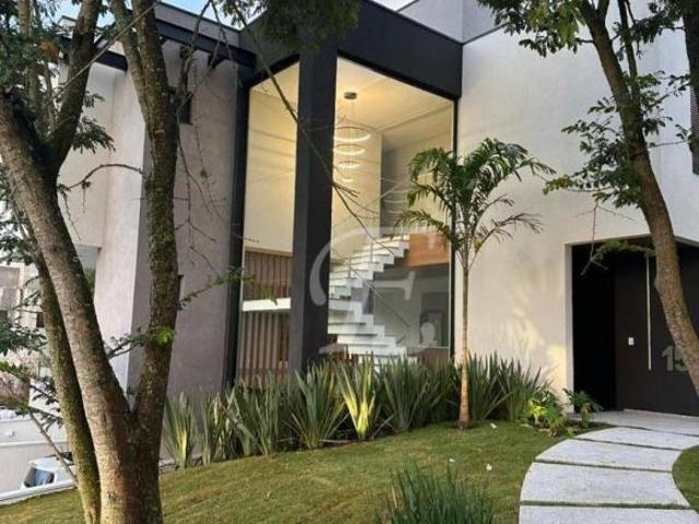Casa com 3 dormitórios à venda, 309 m² por R$ 3.480.000,00 Suru Santana de Parnaíba/SP