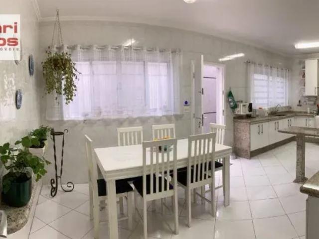 Casa com 3 dormitórios à venda, 309 m² por R$ 1.920.000,00 Vila Milton Guarulhos/SP