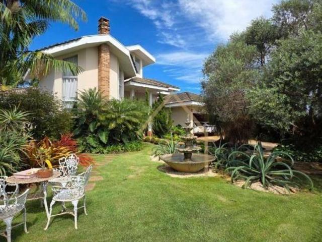Casa com 3 dormitórios à venda, 300 m² Estância Hípica Nova Odessa/SP