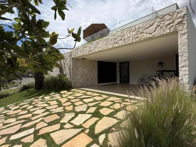 Casa com 3 dormitórios à venda, 300 m² por R$ 3.300.000,00 Condomínio Villas d