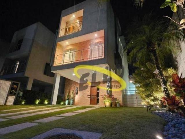 Casa com 3 dormitórios à venda, 300 m² por R$ 1.400.000,00 Granja Viana Cotia/SP