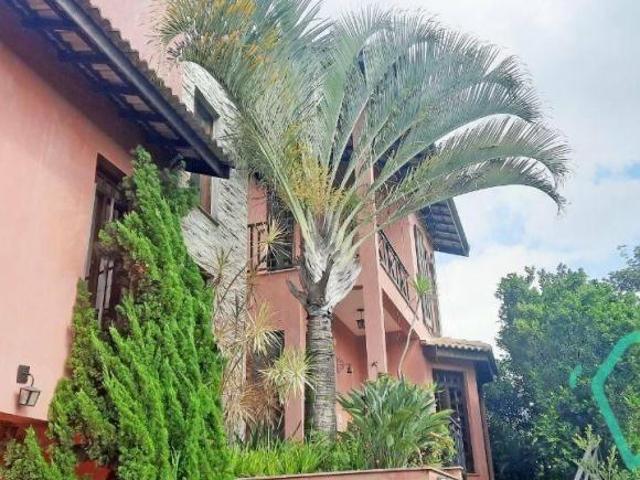 Casa com 3 dormitórios à venda, 300 m² por R$ 1.595.000,00 Granja Viana Embu das Artes/SP