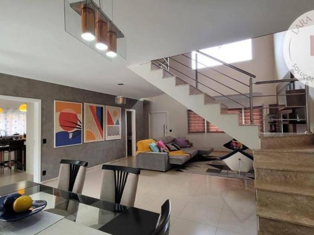 Casa com 3 dormitórios à venda, 300 m² por R$ 1.750.000,00 Condomínio Fiorella Valinhos/SP