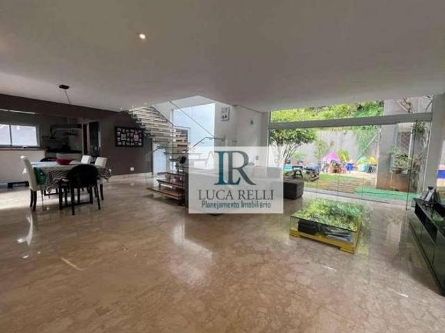 Casa com 3 dormitórios à venda, 300 m² por R$ 1.890.000,00 Nova Higienópolis Jandira/SP