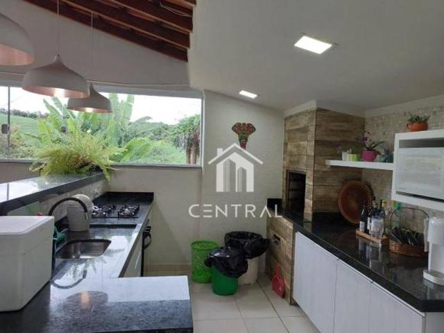 Casa com 3 dormitórios à venda, 300 m² por R$ 1.280.000,00 Residencial Village Ipanema 1 Araçoia