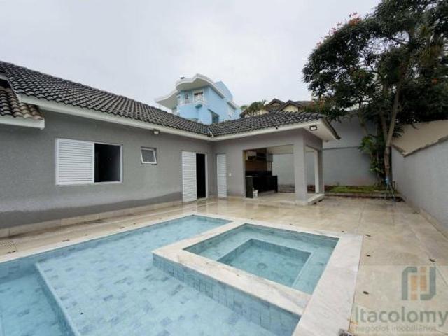 Casa com 3 dormitórios à venda, 300 m² por R$ 4.500.000 Tamboré Santana de Parnaíba/SP