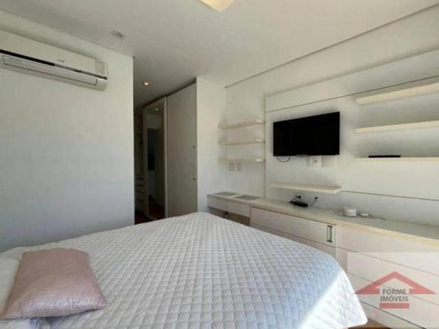 Casa com 3 dormitórios à venda, 300 m² por R$ 4.500.000,00 Cidade Santos Dumont Jundiaí/SP