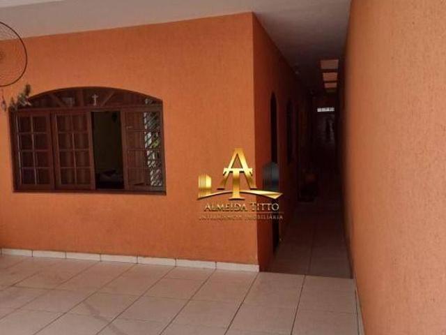 Casa com 3 dormitórios à venda, 300 m² por R$ 570.000,00 Jardim Marilu Carapicuíba/SP
