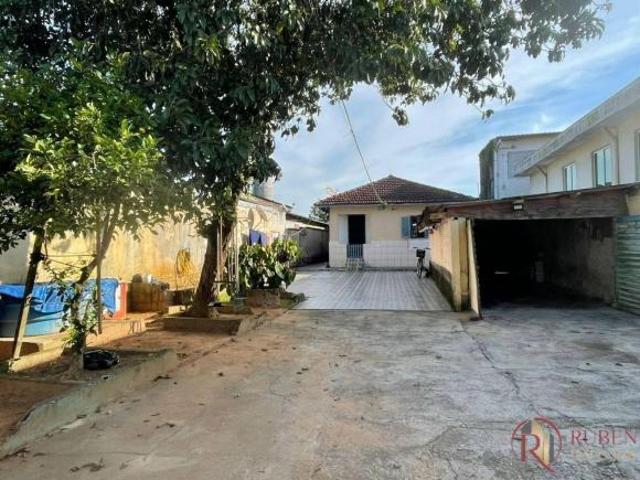 Casa com 3 dormitórios à venda, 300 m² por R$ 800.000,00 Centro Bertioga/SP