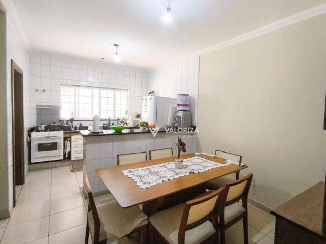 Casa com 3 dormitórios à venda, 300 m² por R$ 800.000,00 Jardim Wanel Ville IV Sorocaba/SP