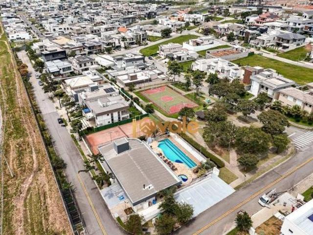 Casa com 3 dormitórios à venda, 300 m² Urbanova São José dos Campos/SP