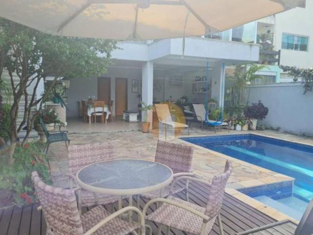 Casa com 3 dormitórios à venda, 301 m² Parque Nova Jandira Jandira/SP