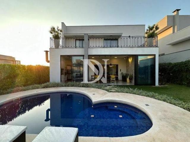 Casa com 3 dormitórios à venda, 302 m² por R$ 2.400.000,00 Condomínio Portal dos Bandeirantes Sa