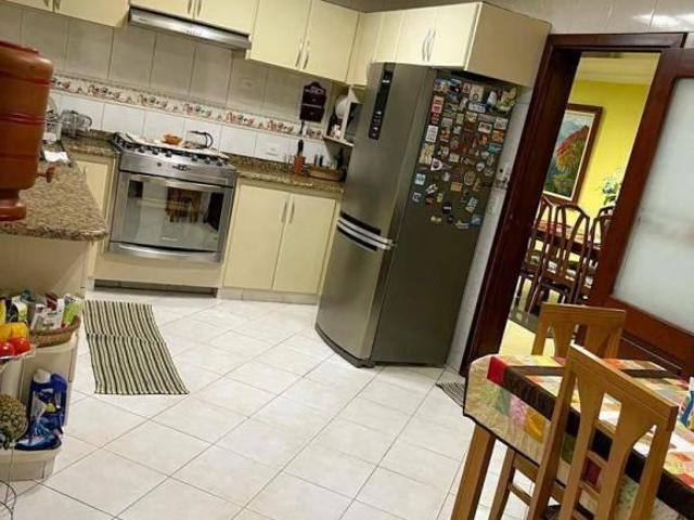 Casa com 3 dormitórios à venda, 315 m² por R$ 1.900.000 Condomínio Arujazinho IV Arujá/SP
