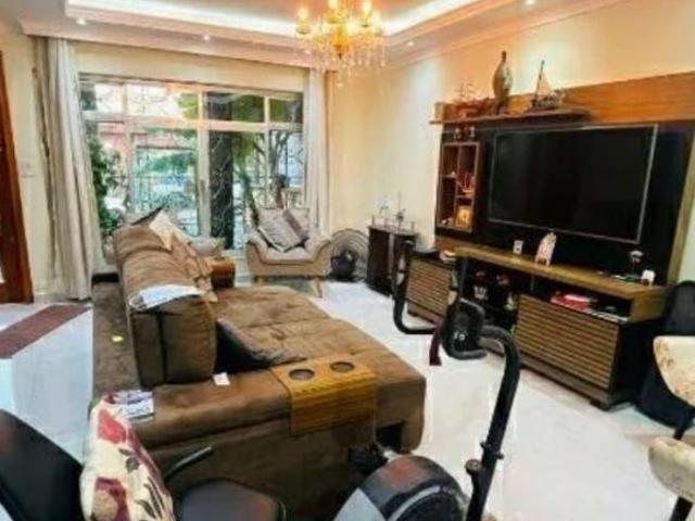 Casa com 3 dormitórios à venda, 315 m² por R$ 1.100.000,00 Vila Galvão Guarulhos/SP